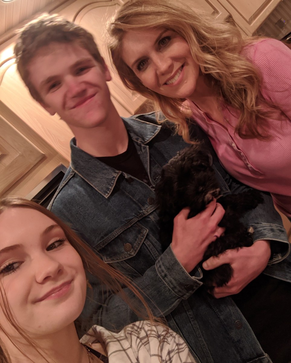 Meet Olive – Chicks on the Case