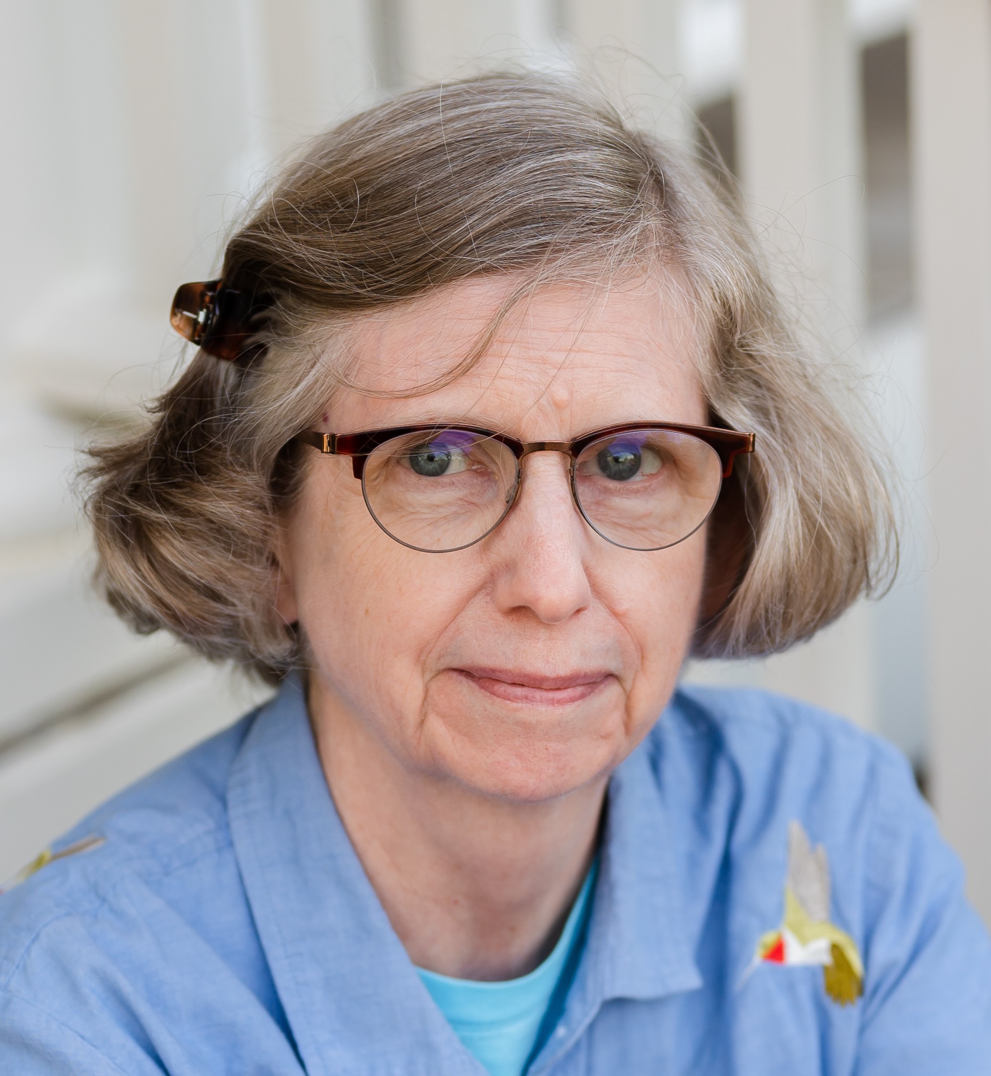 Guest Chick: Molly MacRae – Chicks on the Case